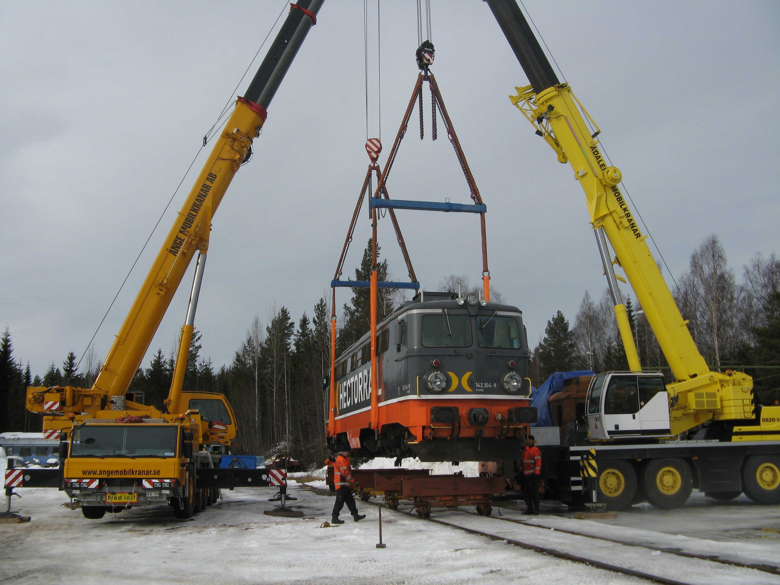 Ånge Mobilkranar AB - Kontakt